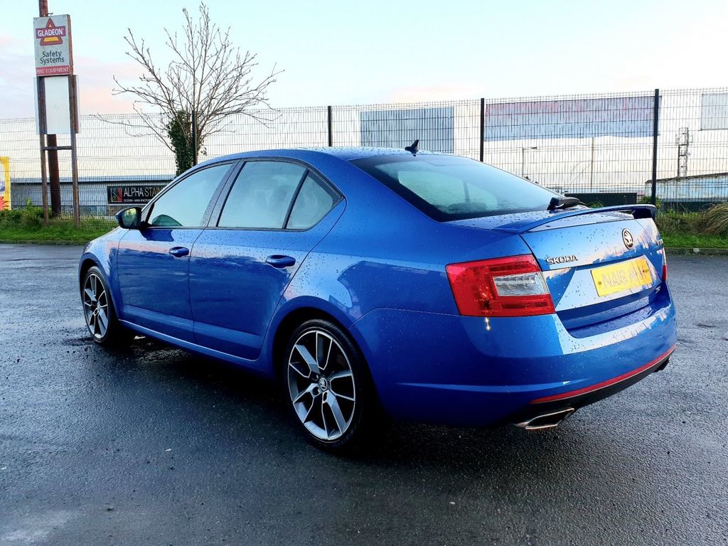 2016 SKODA Octavia 2.0 VRS TDI DSG BEAUTIFUL RACE BLUE VRS OCTAVIA 2.0 ...